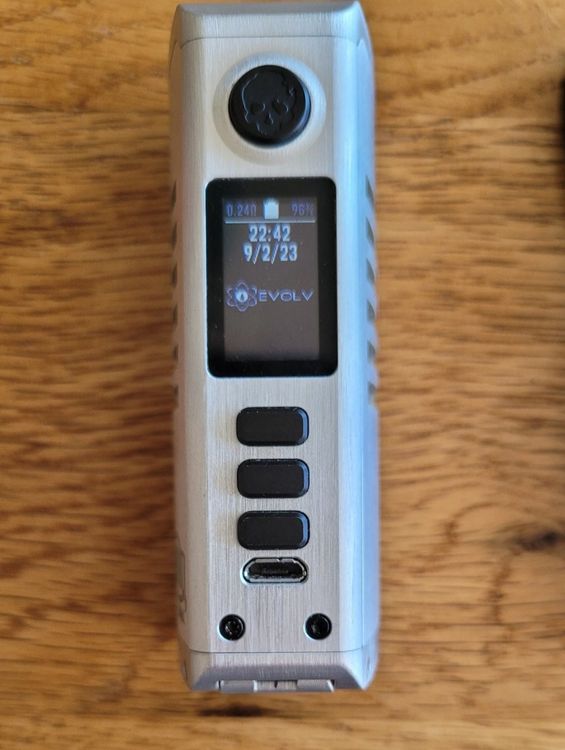 Akkuträger Dovpo Odin DNA 75W, inkl Akku (Gebraucht) in Zürich für CHF ...