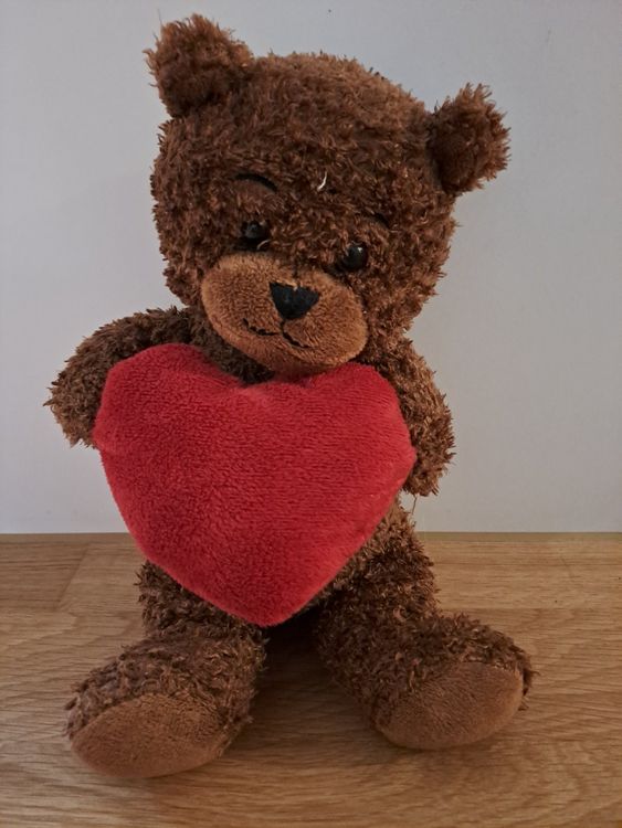 Stofftier Bär (Gebraucht) in Pratteln für CHF 1 – mit Lieferung auf ...