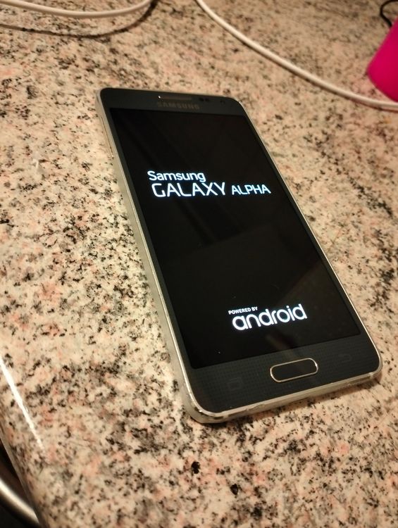 Telephone Samsung Swisscom (D'occasion) à St imier pour CHF 6 – avec ...