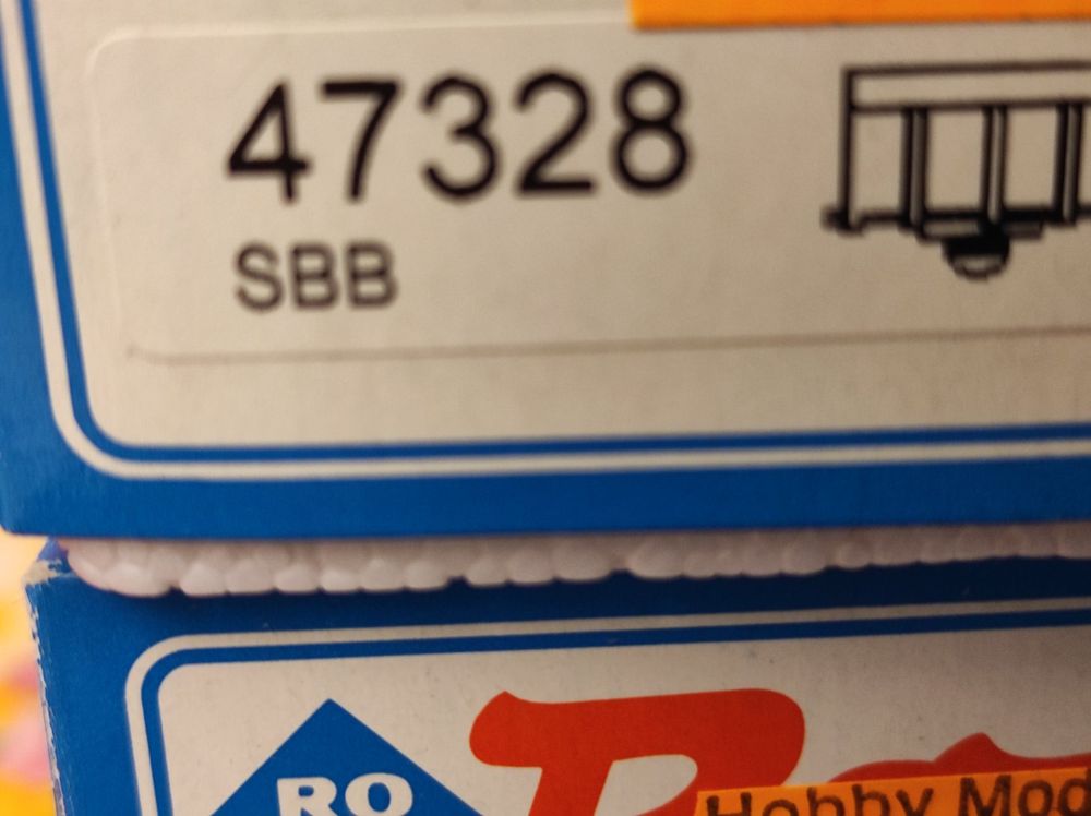 Gedeckter Güterwagen Gleisbau "SERSA" der SBB von Roco H0 | Kaufen auf ...