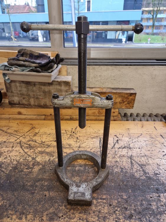 Mechanische Handpresse Churchill | Kaufen auf Ricardo