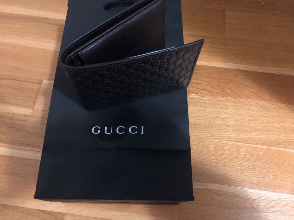 Gucci porte-monnaie Np: 510.- chf | Kaufen auf Ricardo