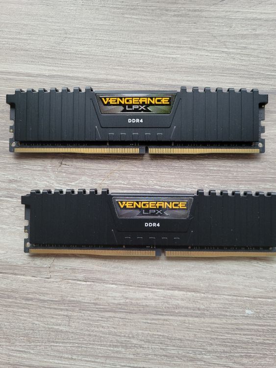 Corsair Vengeance LPX DDR4 SDRAM total 64GB RAM (Neu (gemäss Beschreibung)) in Bremgarten AG für ...