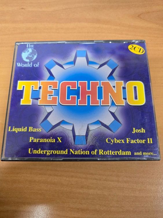 2 CDs - Various – The World Of Techno (Gebraucht) in Biberist für CHF 3 – mit Lieferung auf ...