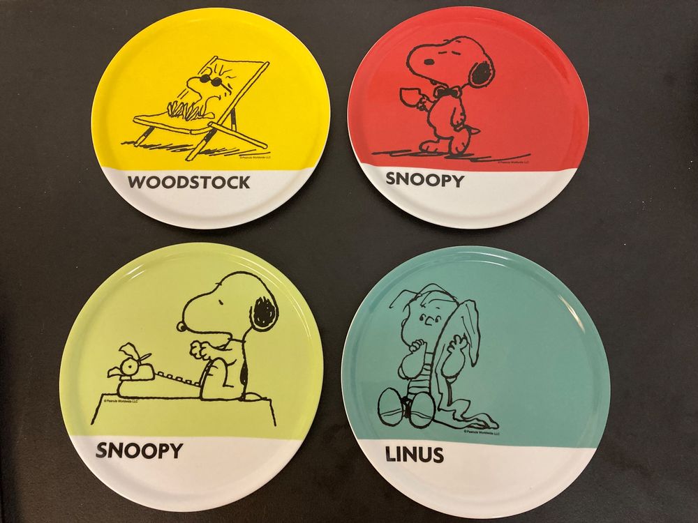 4 Snoopy, Linus & Woodstock Teller, neuwertig von Excelsa | Kaufen auf ...