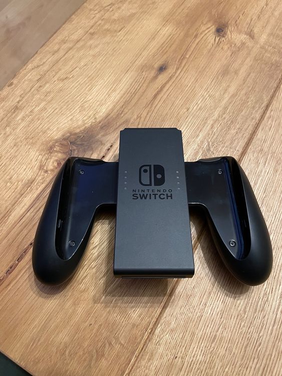 Nintendo Switch Halterung Joy-Con Original (Neu (gemäss Beschreibung)) in Kreuzlingen für CHF 15 ...