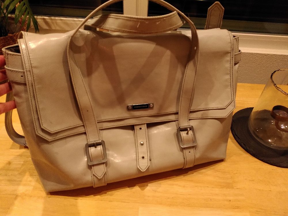 Freitag Reference Line Gessner grau (Gebraucht) in für CHF 199 – mit ...