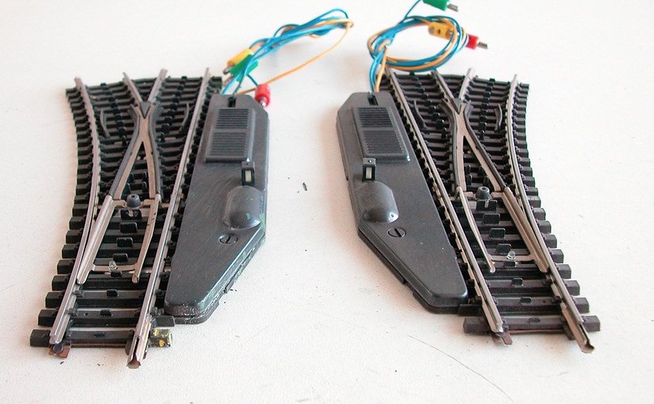 Märklin K-Gleis Weichenpaar 2261 elektromagnetisch H0 | Kaufen auf Ricardo