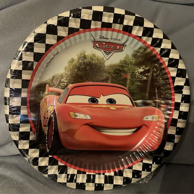 8 Pappteller Set von Cars Disney (Neu und originalverpackt) in Kriens ...
