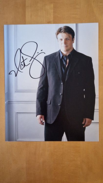Nathan Fillion, Original Autogramm auf Grossfoto in Farbe (Gebraucht ...