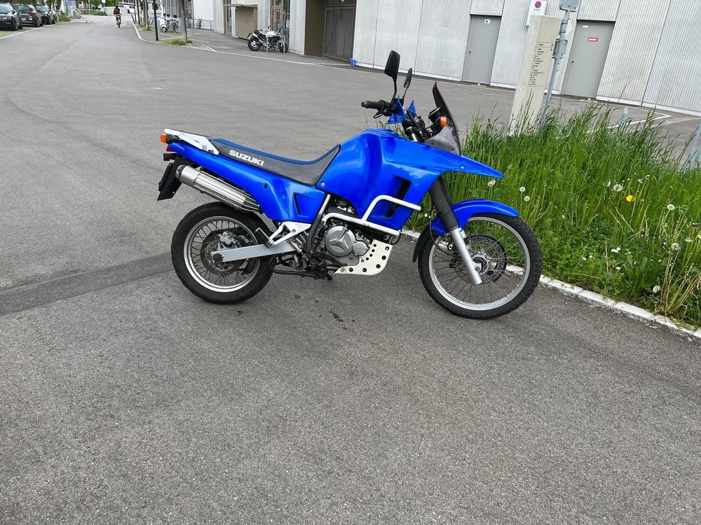 Suzuki DR Big 800 (Gebraucht) in Rotkreuz für CHF 720 – nur Abholung ...