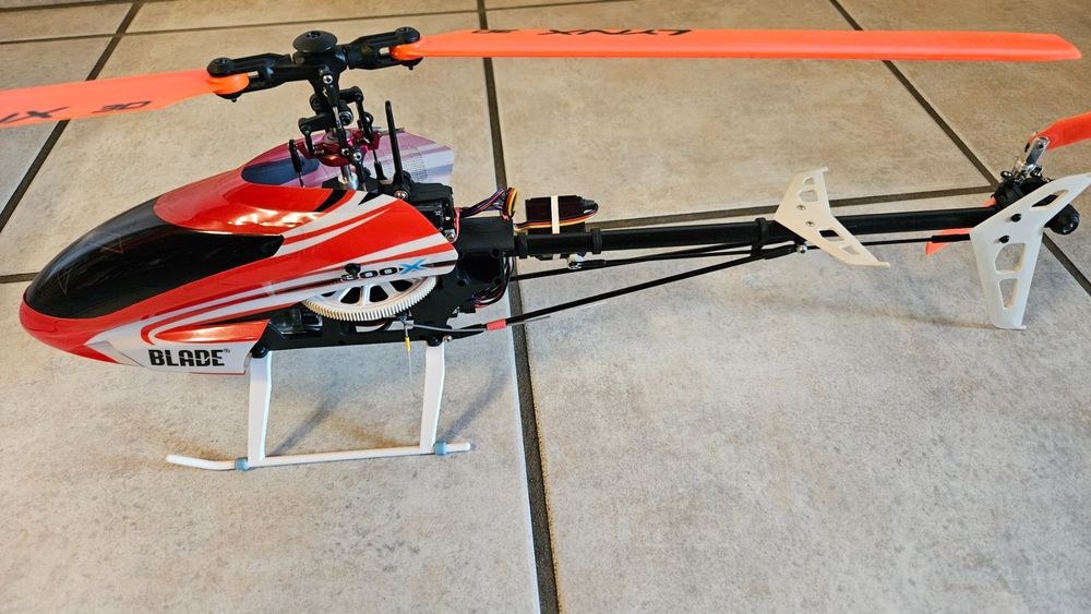Blade 300 X (Gebraucht) in Schlosswil für CHF 90 – nur Abholung auf ...