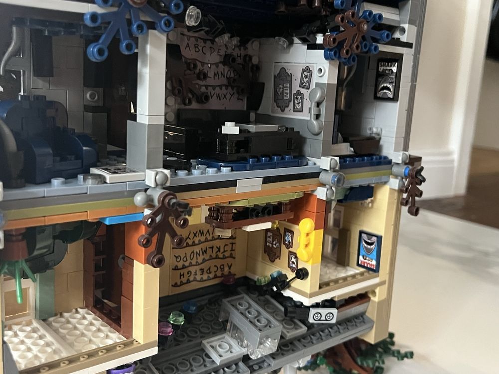 Lego Stranger Things: The Upside Down - Collector's Set (Gebraucht) in ...