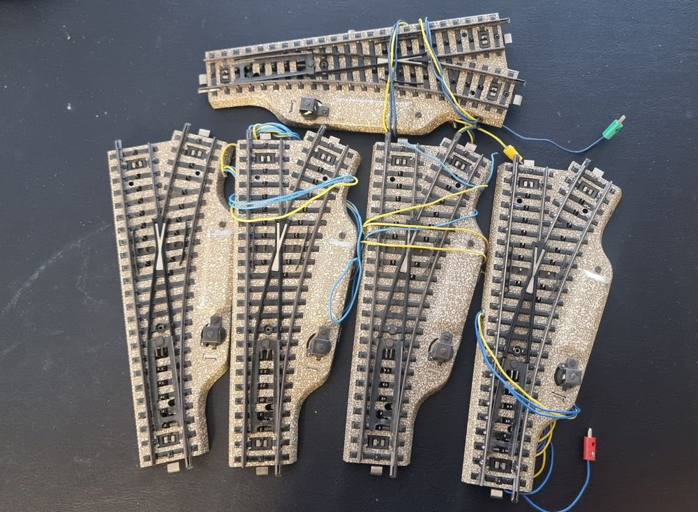 5 Märklin-Weichen, 5204 R, H0, elektrisch (Gebraucht) in Hergiswil NW ...