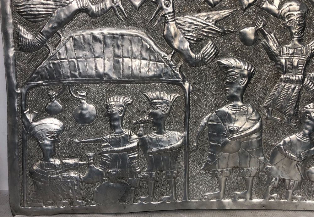 Afrikanische Aluminium Relief Skulptur (Nigeria) (Gebraucht) in Cham ...