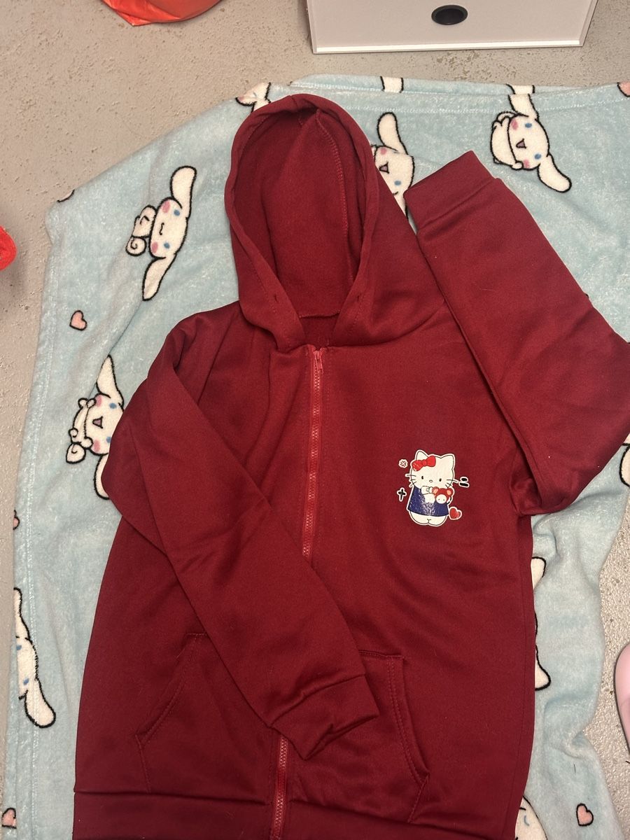 Hello Kitty Zip Up Hoodie (Neu (gemäss Beschreibung)) in Zofingen für ...