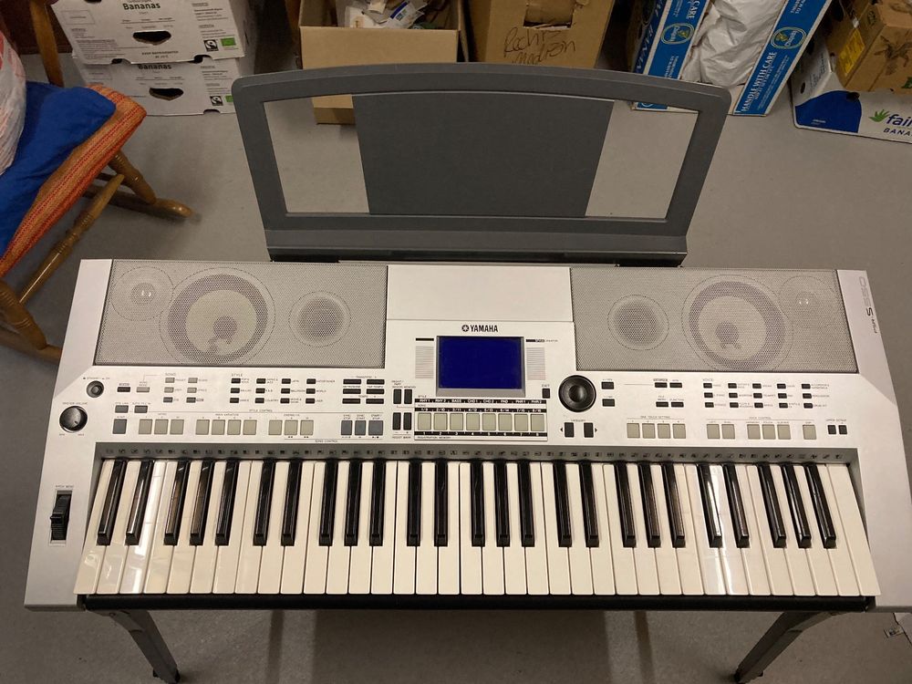 Keyboard YAMAHA PSR-S550 | Kaufen auf Ricardo