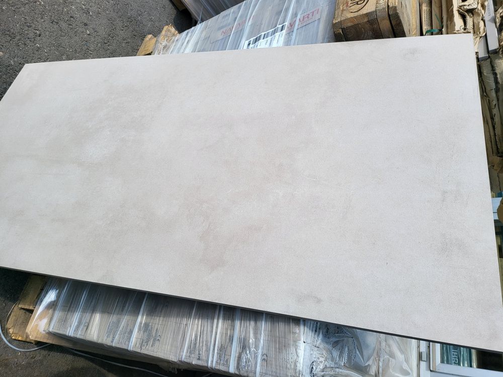 Gartenplatten 2 cm Restposten 60X120 (Neu und originalverpackt) in Schlatt-Paradies für CHF 175 ...