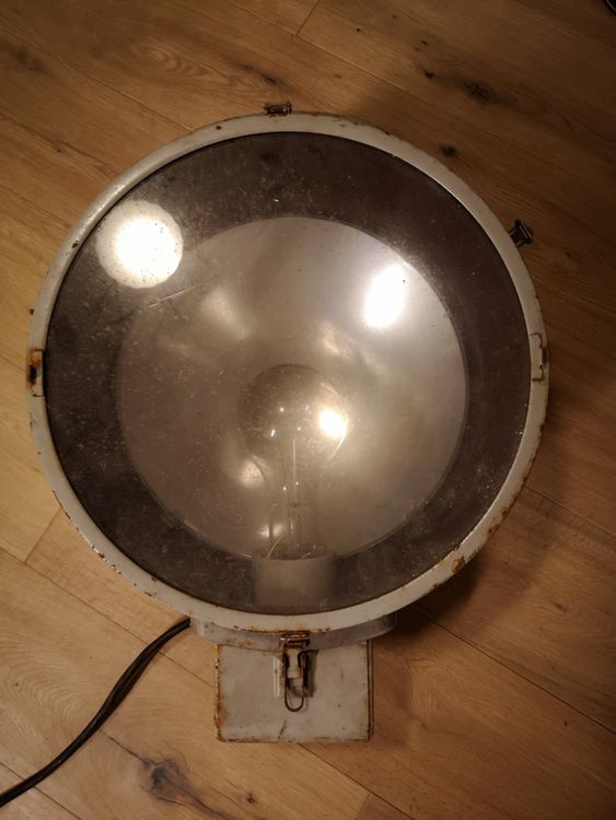 Antiker deutscher Suchscheinwerfer!! r (Gebraucht) in Ossingen für CHF 35 – nur Abholung auf ...