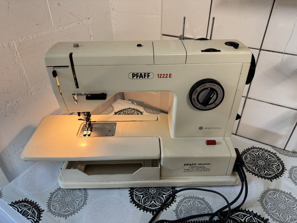 Pfaff 1222 Nähmaschine | Kaufen auf Ricardo