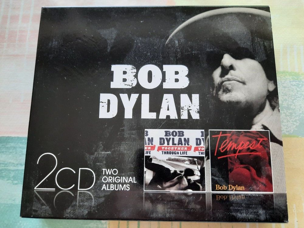 Cds Bob Dylan - two original album (Gebraucht) in Pully für CHF 5 – mit ...