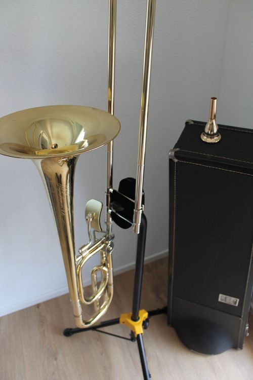 Trombone basse Conn 71H Artist (Gebraucht) in Neuchâtel für CHF 1290 ...