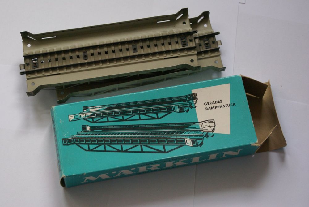 Rampenstück gerade, Märklin AC 7168 (Mb 606) neu (Neu (gemäss ...