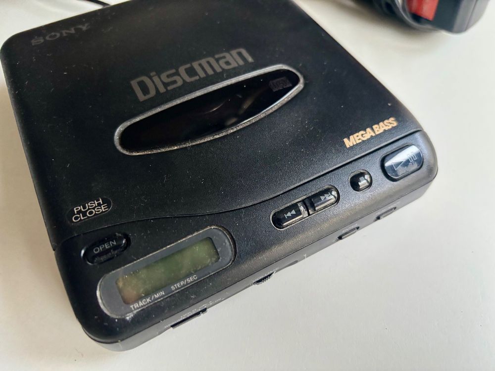 Disc Man Sony (Gebraucht) in Zürich für CHF 14 – mit Lieferung auf ...