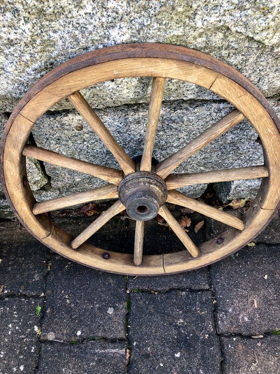 Original Holz Wagenrad: 3 Wagenräder im Set (Gebraucht) in Truttikon ...