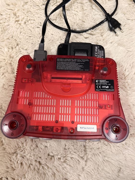 Nintendo 64 + 2 Controller + 3 Spiele + Adapter (Gebraucht) in Ftan für ...