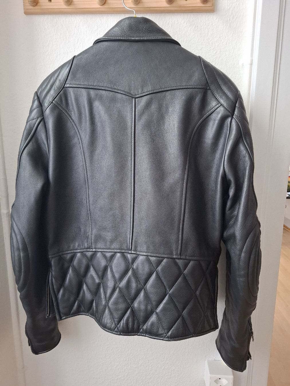 Blouson moto cuir taille M (48) super état top Zustand (D'occasion) à ...
