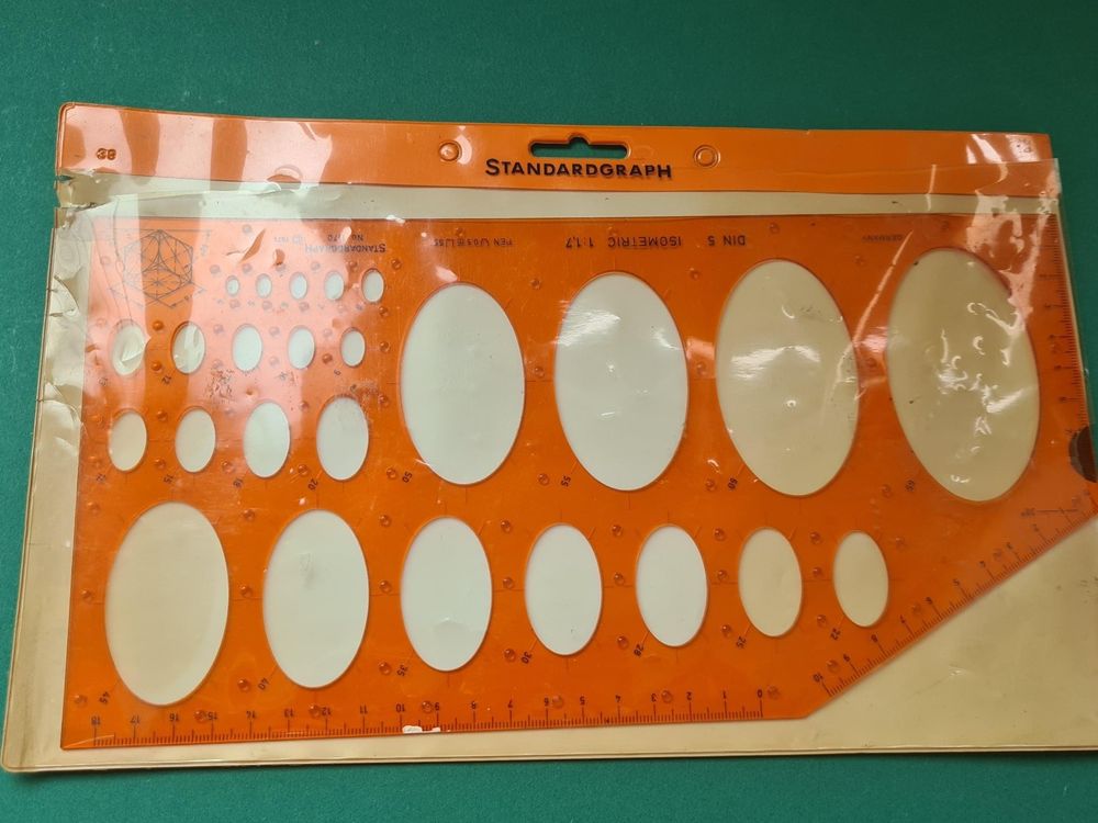 Schablone Standardgraph No. 1170 Oval/Elipse DIN 5 /65-0.4 (Gebraucht) in Urdorf für CHF 3 – mit ...
