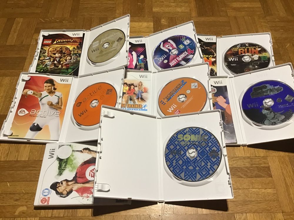 8xWii, Naruto, Sonic, NFS, Indiana Jones, Family Trainer, (Gebraucht ...