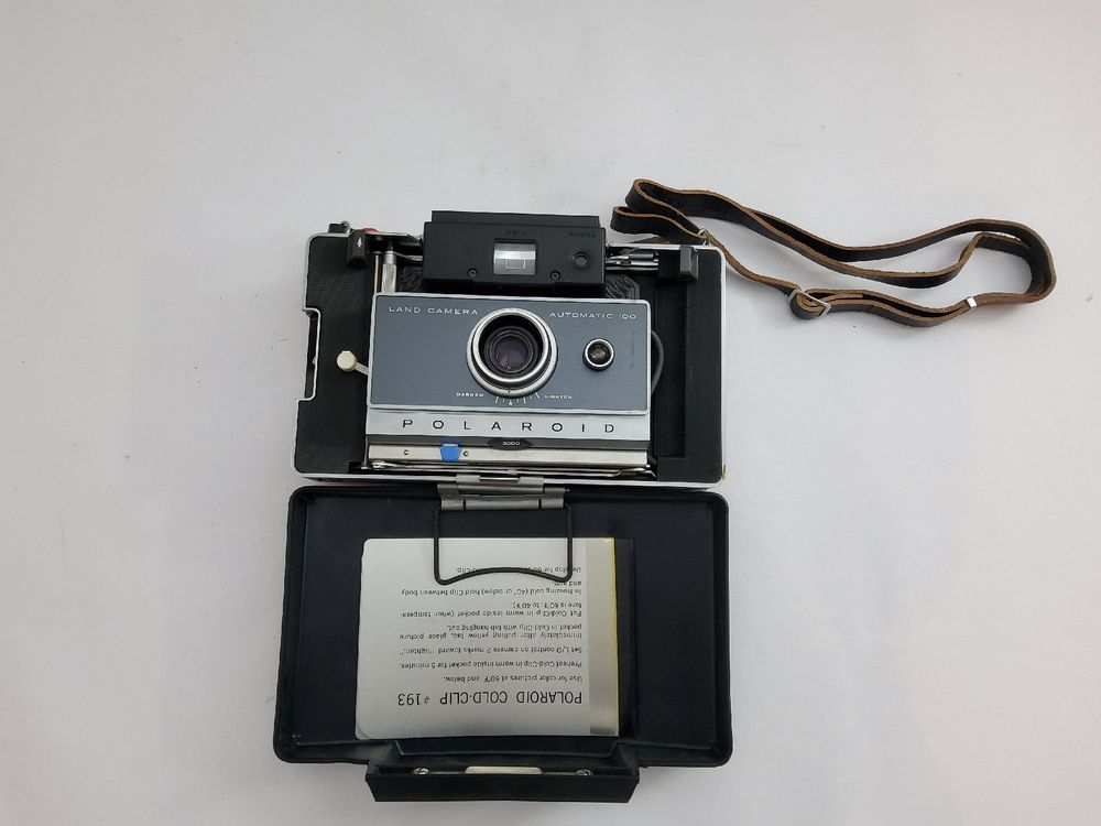 Polaroid Automatic 100 Land Camera, Model 268 mit Blitz (Gebraucht) in ...