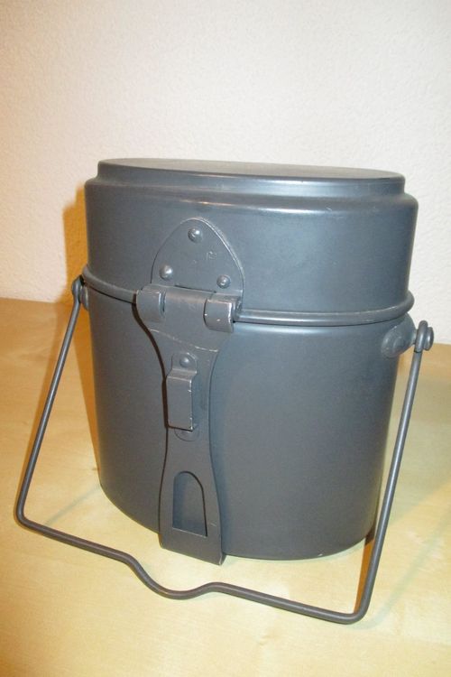 Schweizer Armee Gamelle (Gebraucht) in Lützelflüh-Goldb für CHF 25 – mit Lieferung auf Ricardo ...