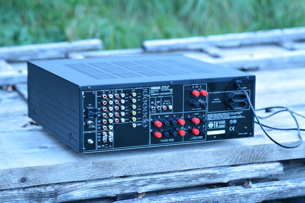 Yamaha RX-V890 Dolby Surround DSP AV Receiver mit 4 Boxen (Gebraucht ...