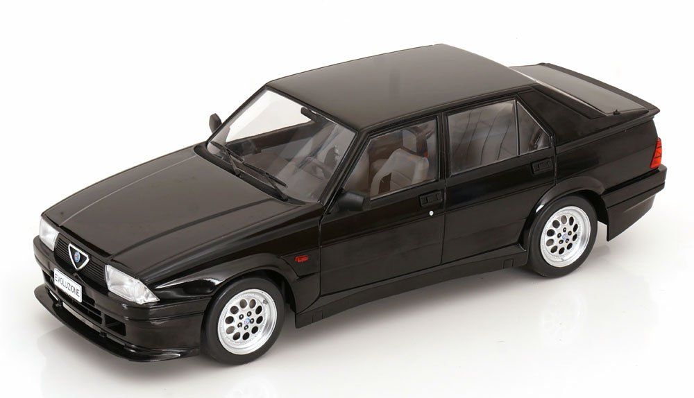 Alfa Romeo 75 Turbo Evolution 1987 schwarz 1:18 von MCG (Neu und ...
