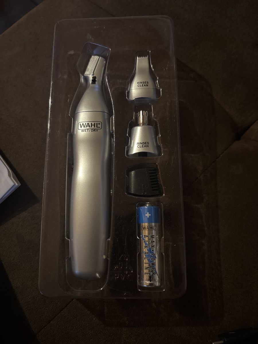 Tondeuse Nez/Oreilles /sourcilsWAHL - Neuve (Neuf avec emballage d ...