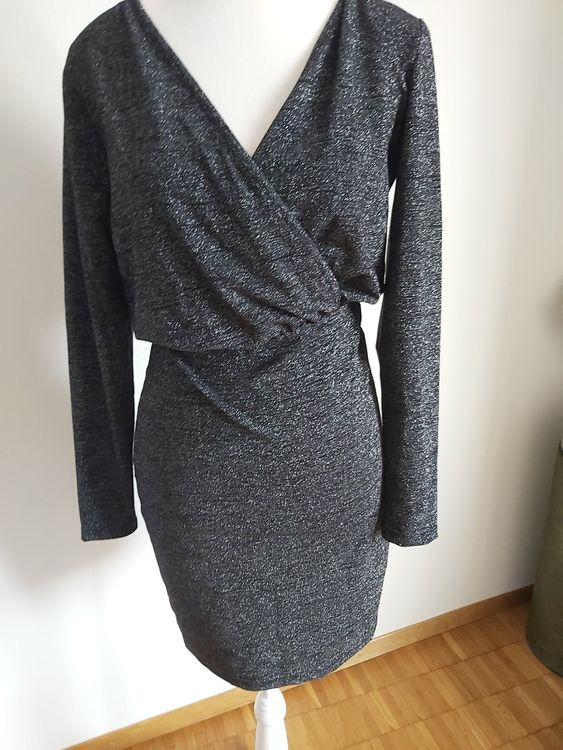 Robe Gris Silber gr S (Gebraucht) in Rümlang für CHF 20 – nur Abholung auf Ricardo kaufen