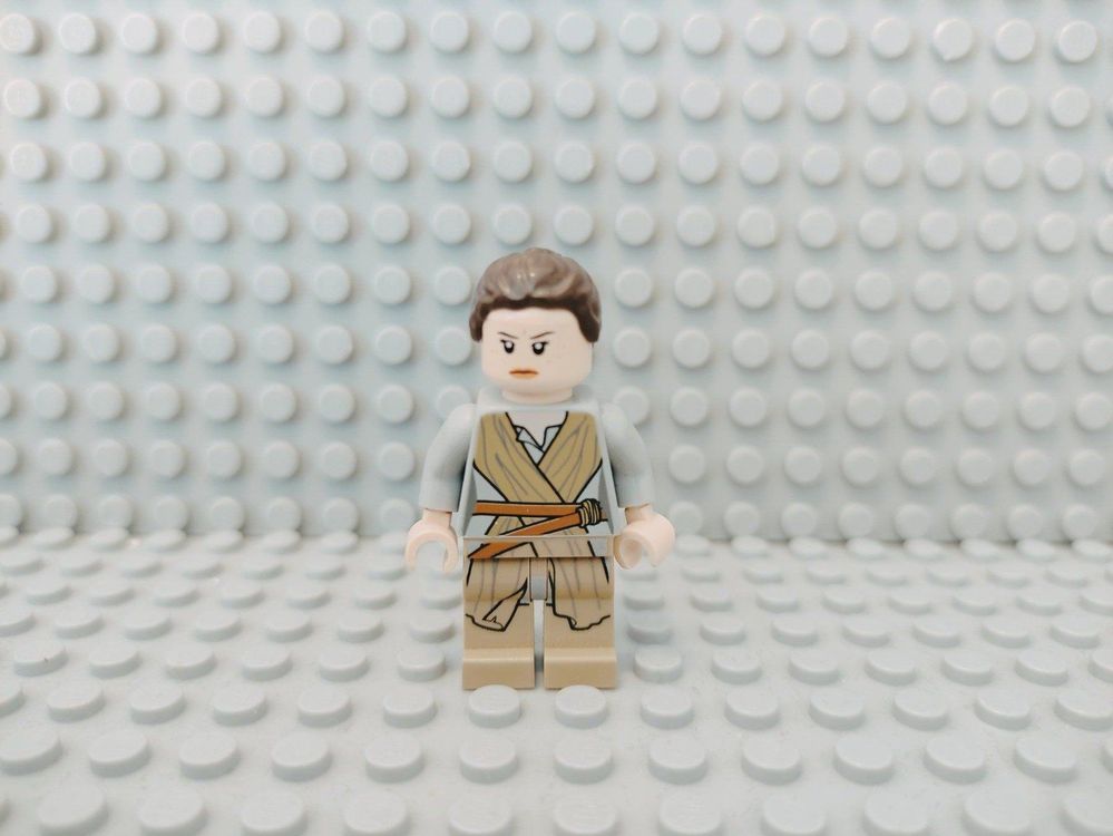 Lego Star Wars Minifigur Rey | Kaufen auf Ricardo