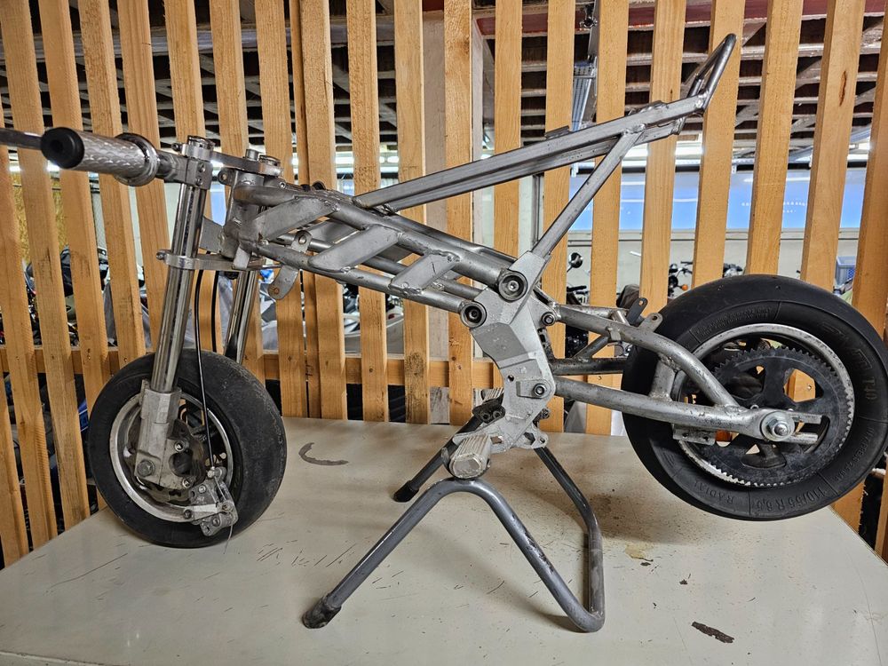 Poket Bike Rolling Chassis (Gebraucht) in Salvenach für CHF 20 – nur Abholung auf Ricardo kaufen
