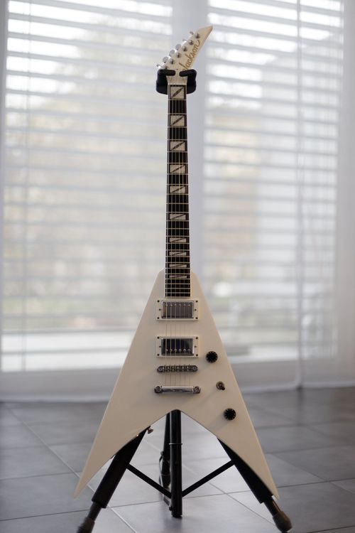 Jackson Pro Series King V KVT (Gebraucht) in Burgdorf für CHF 420 – nur ...