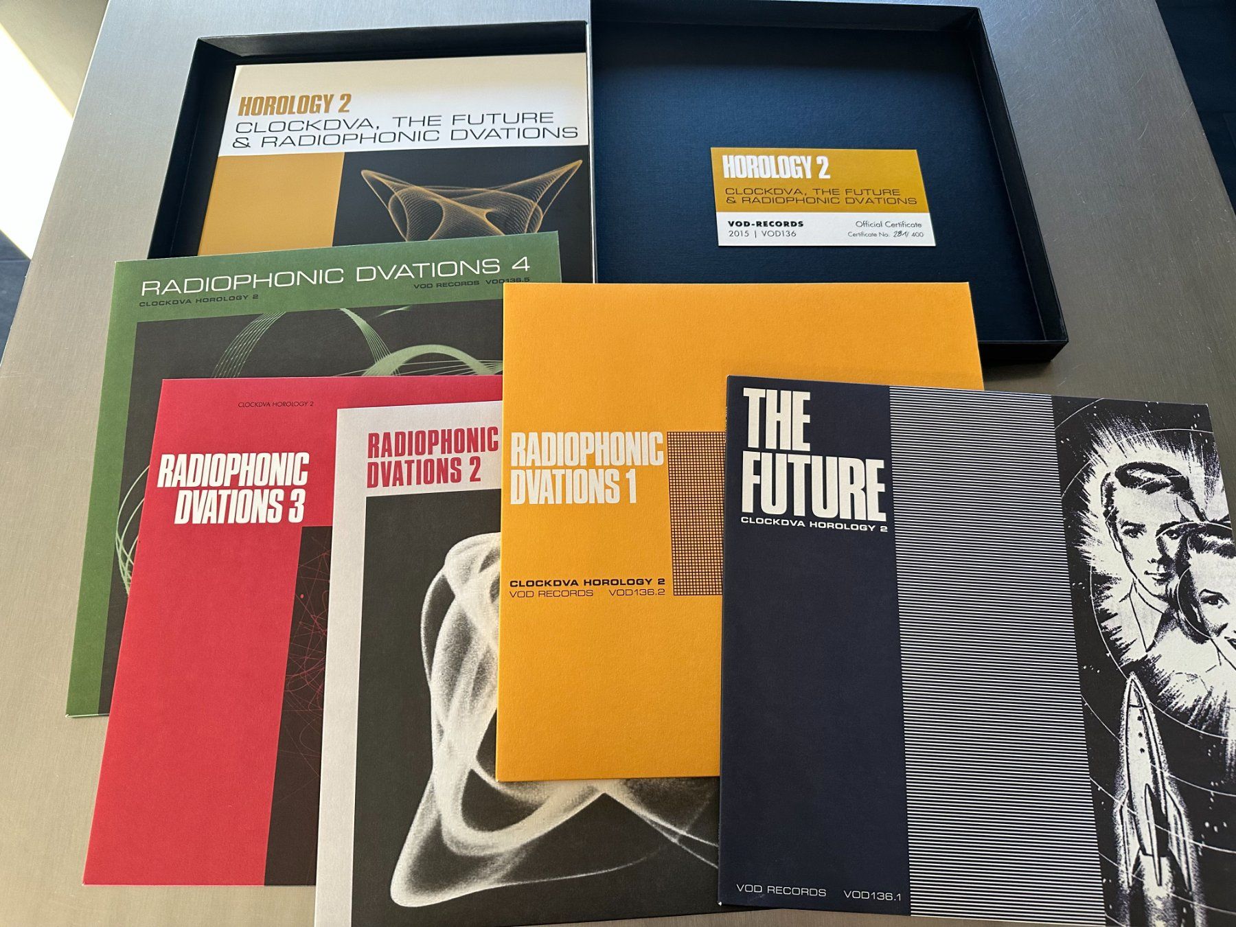 CLOCK DVA BOX 5LPS THE FUTURE & RADIOPHONIC DVATIONS - VOD (Neu (gemäss ...