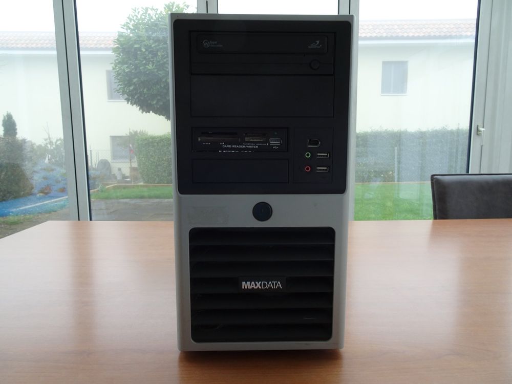 Desktop PC mit Windows 10 und Microsoft Office 2021 | Kaufen auf Ricardo