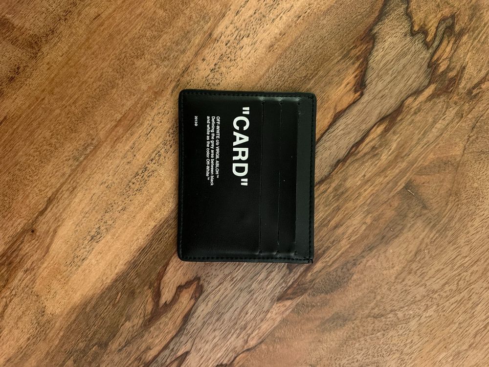 OFF-WHITE "CARD" Kartenhalter (Gebraucht) in Ebikon für CHF 50 – mit ...