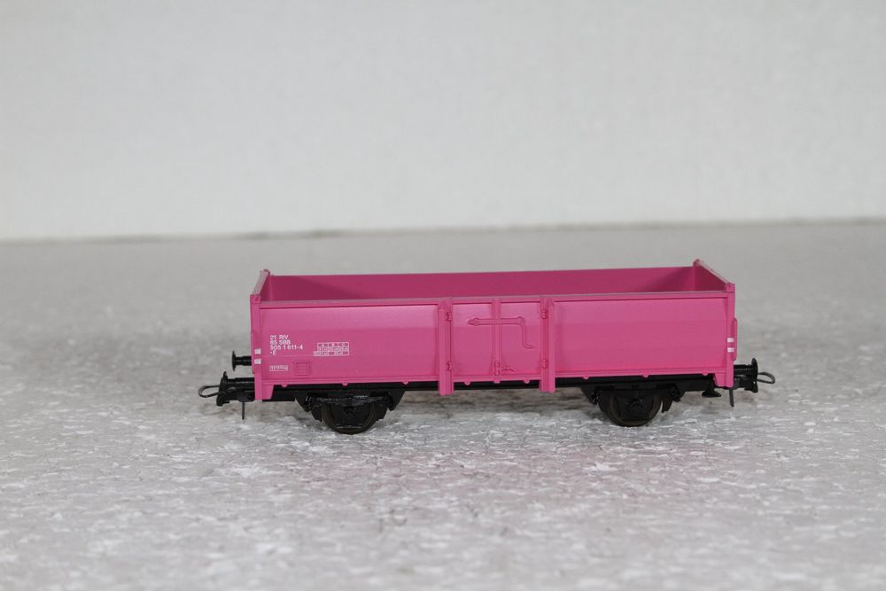 Roco SBB Hochbordwagen pink Wechselstromachsen | Kaufen auf Ricardo