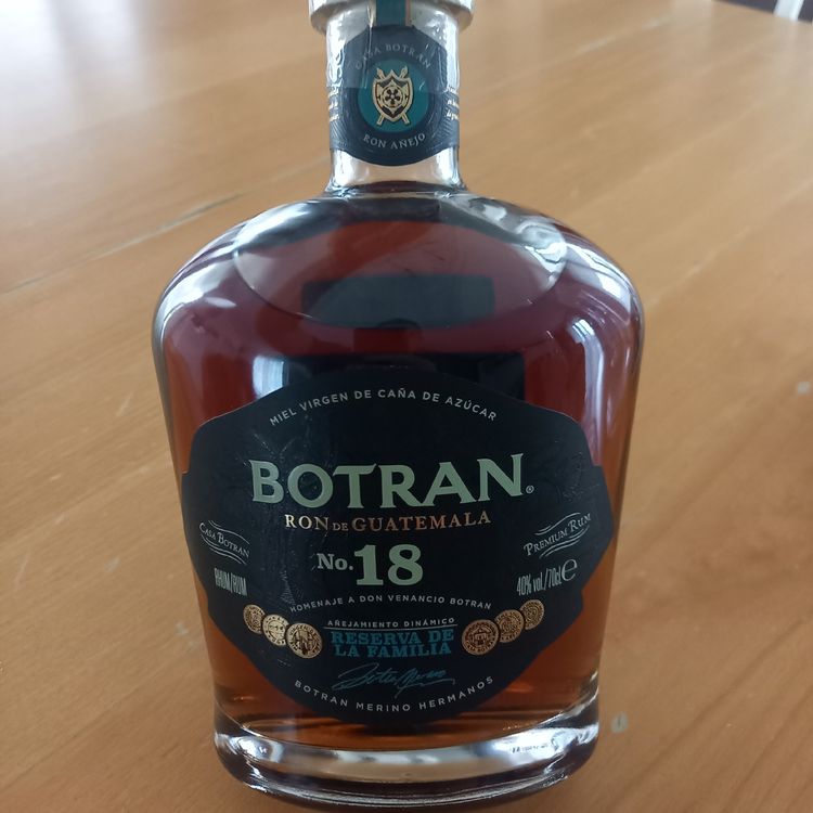 une bouteille de rhum Botran no 18, 70cl. | Kaufen auf Ricardo