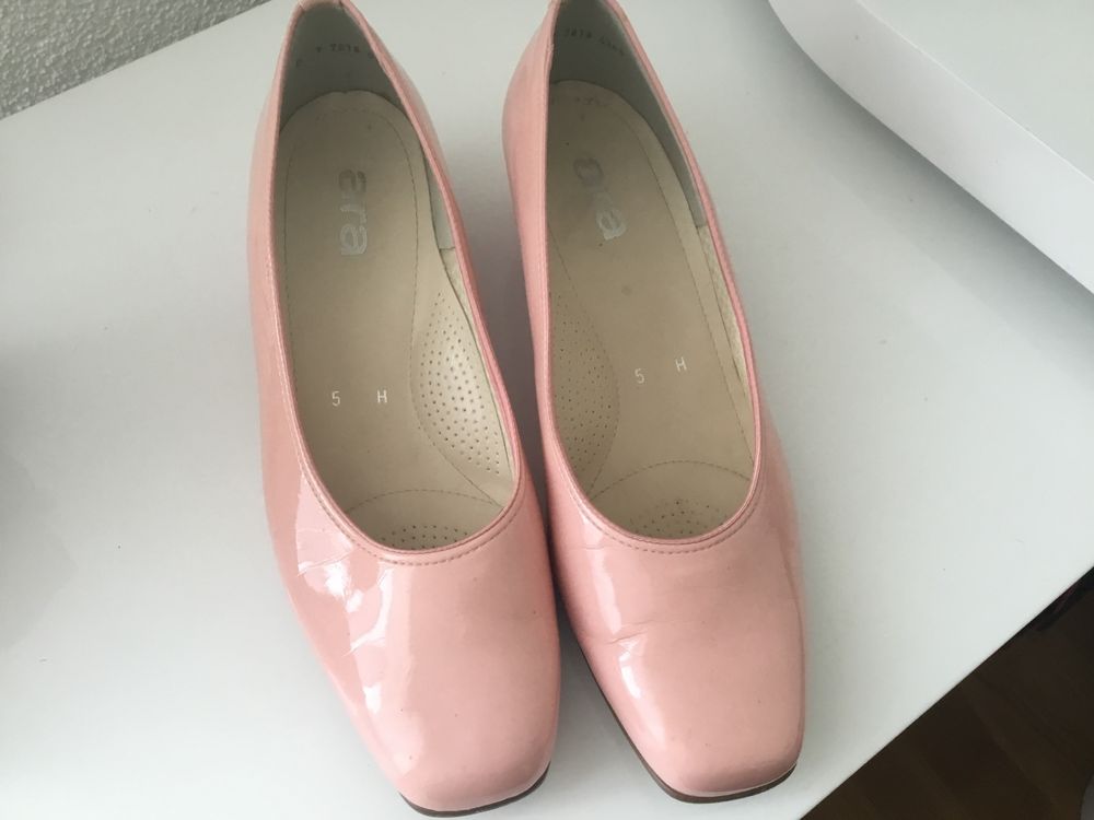 ara Rosa Ballerinas Gr. 38 (Gebraucht) in Roggwil TG für CHF 19 – mit ...
