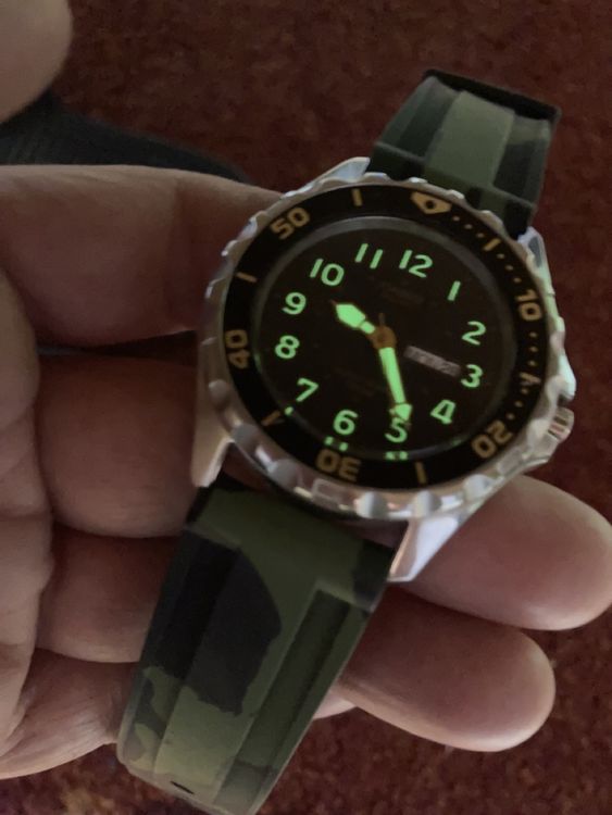 Casio quartz diver uhr 45 mm (Gebraucht) in Glattbrugg für CHF 60 – mit ...