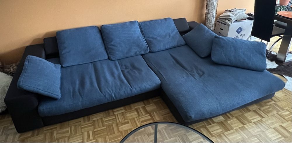 Grosse gemütliche Ecksofa/Couch aus Textil (Gebraucht) in Gattikon für CHF 29 – nur Abholung auf ...